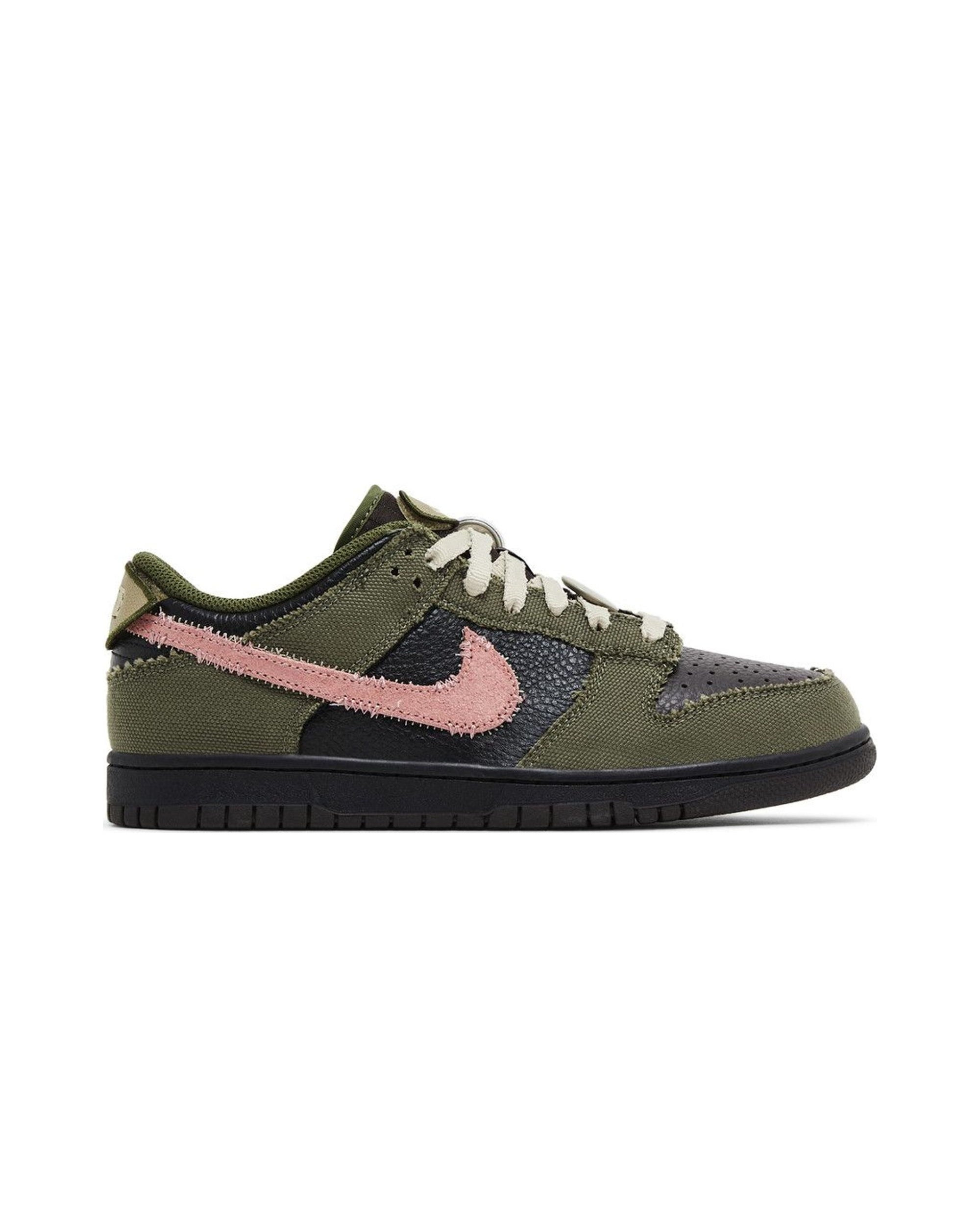 Nike Dunk Low Dunks Not Dead - Urban Statement